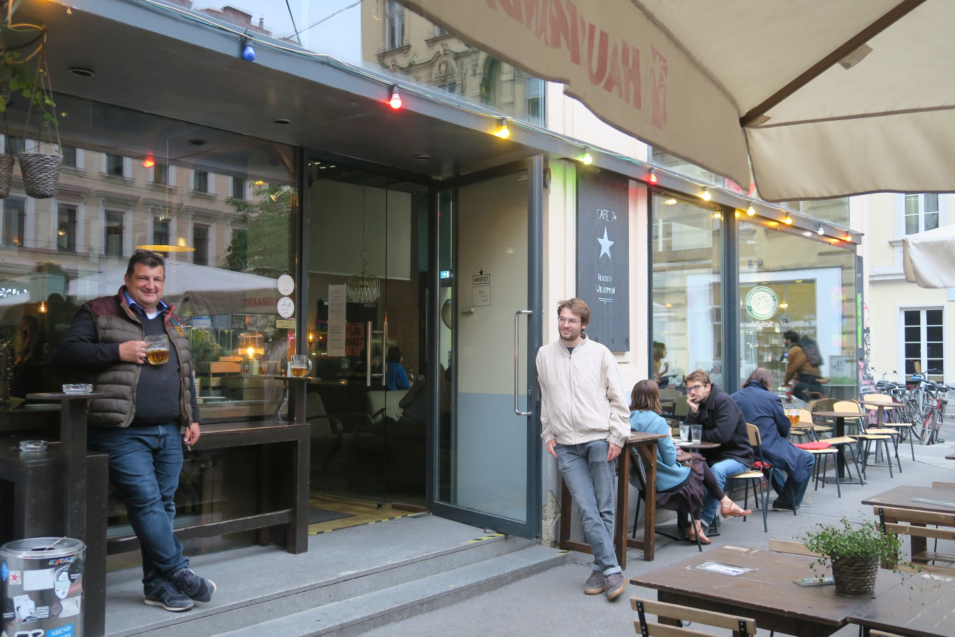 Cafe 7Stern | Bier Guide